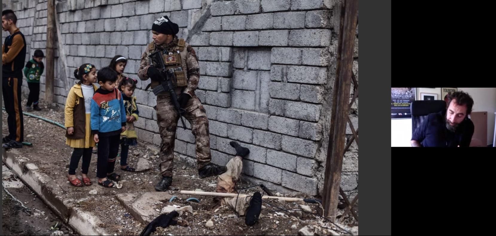 El fotoperiodista de conflictos Manu Brabo comparte su manera de ...