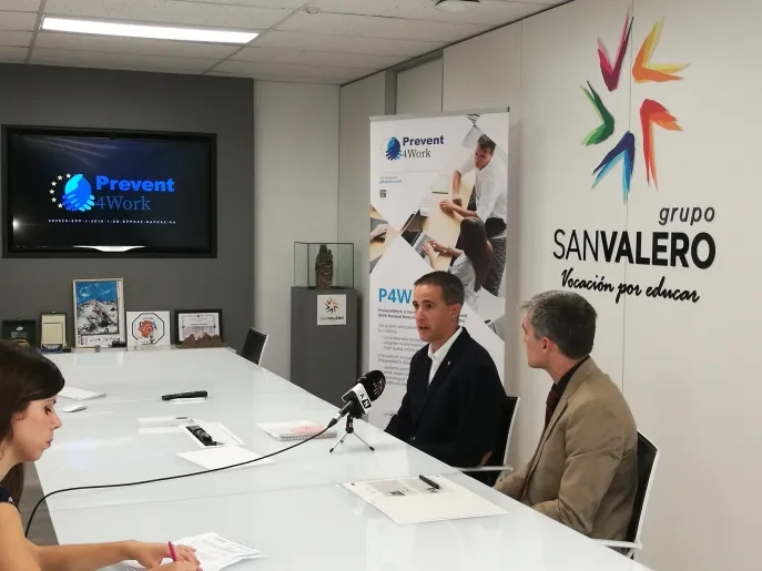 La Universidad San Jorge presenta el proyecto Prevent4Work, que desarrolla materiales educativos ...